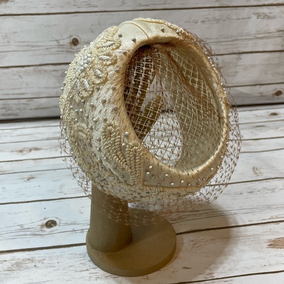 De Pinna | Accessories | Vintage De Pinna Fascinatorhat Euc | Poshmark